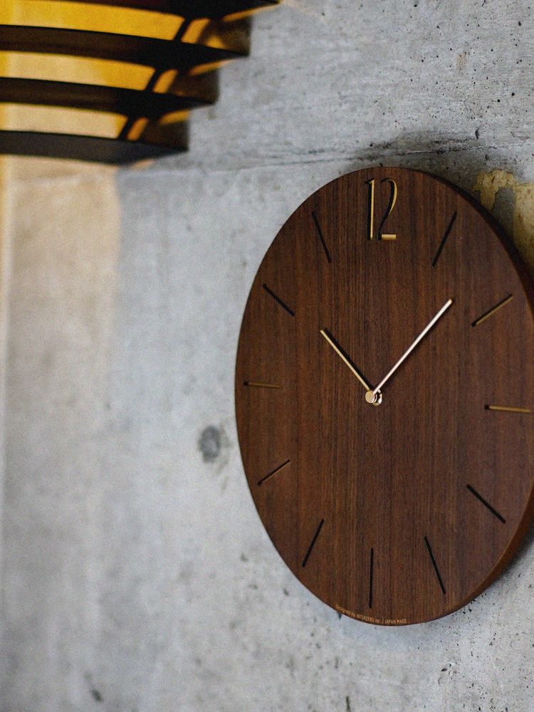 Proud Clock : moromoro (모로모로 오브제)