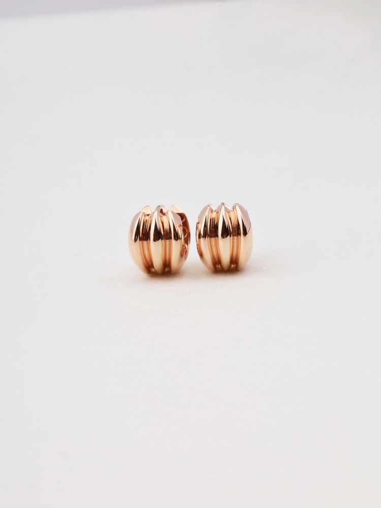 크로셰 귀걸이 : 어메종 Aumaison | 매일 착용하는 클래식 & 프리미엄 주얼리