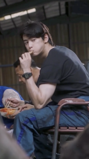 으누와 맛점하기 😋 : 데일리패션뉴스 - dafanew