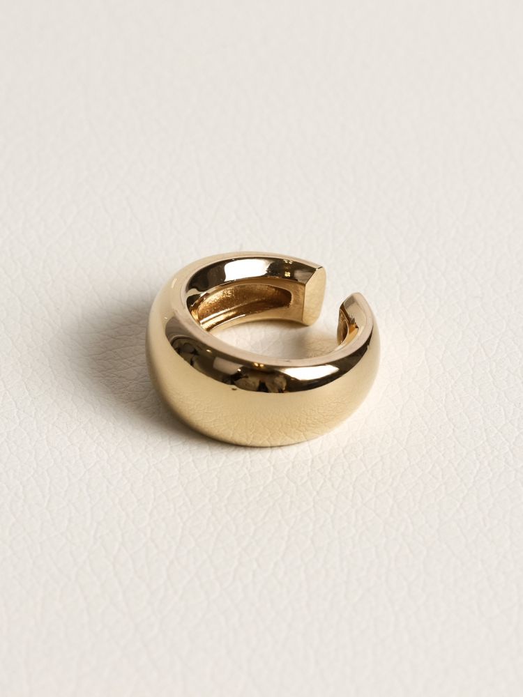 BOLD EARCUFF/ GOLD : LUCY & NOAH