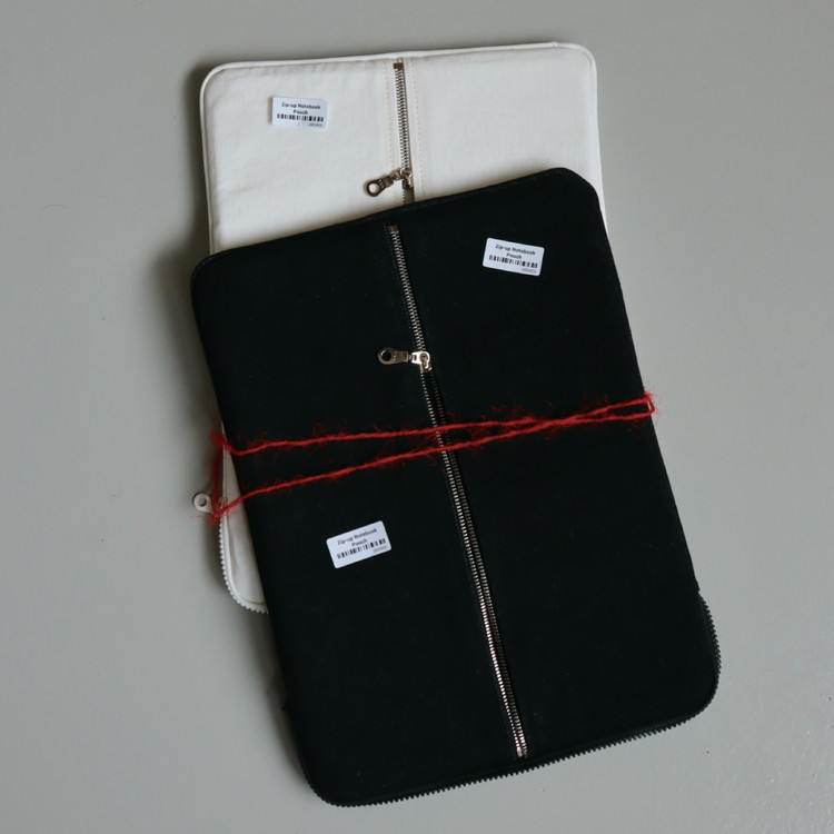 Zip-up Notebook Pouch : monthday
