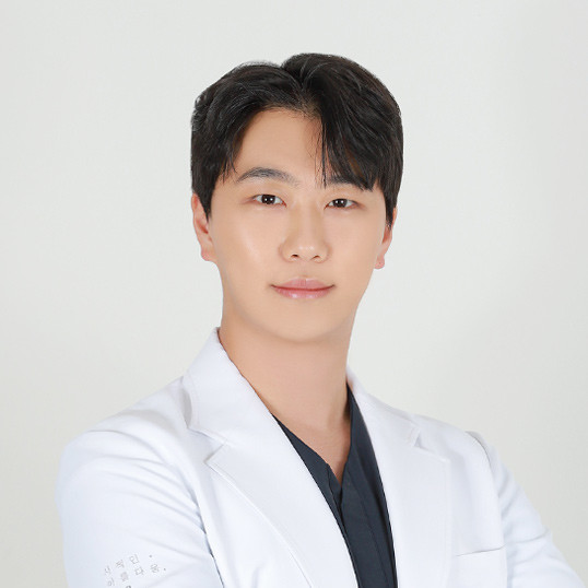 황현호 黄贤豪 : 韩国秘之美GU Clinic