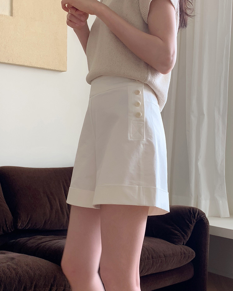 side button shorts : 시에나르
