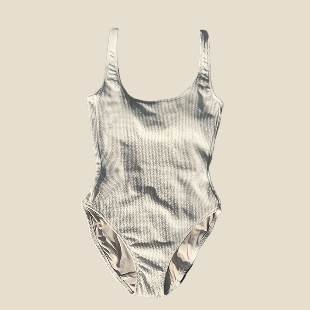 Hau'oli(하우올리) One-piece : 베르 (VERRE)