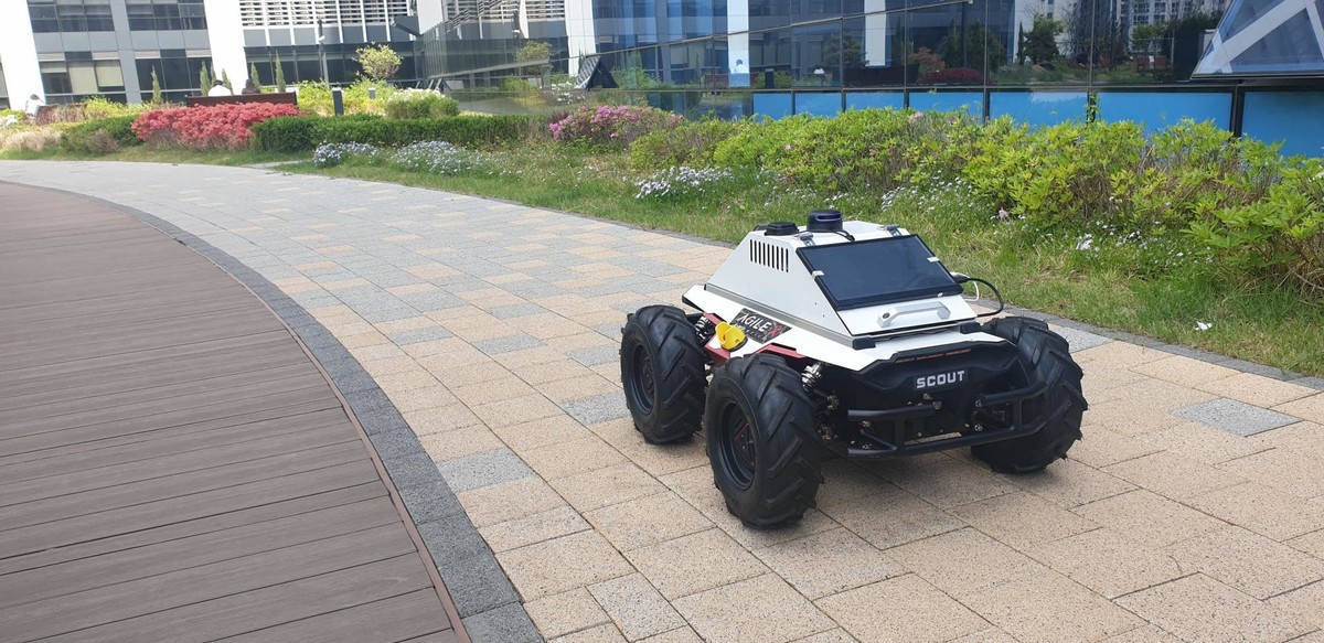 SCOUT 4WD : 하드웨어