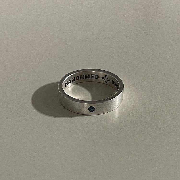 원 플러시 실버 링 : HANONNED