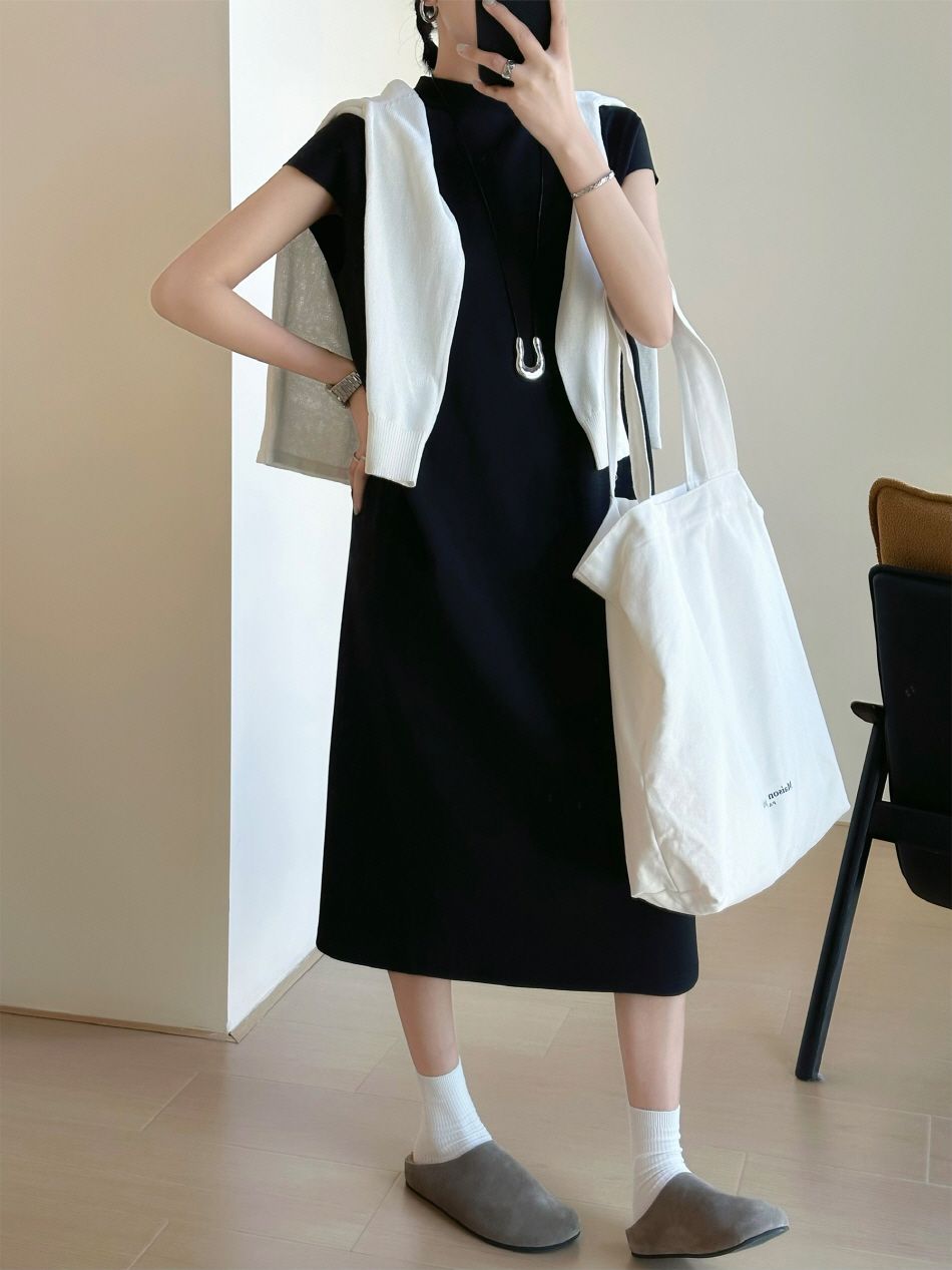 WANGER Black Midi Onepiece : 소냐도르(soñador)