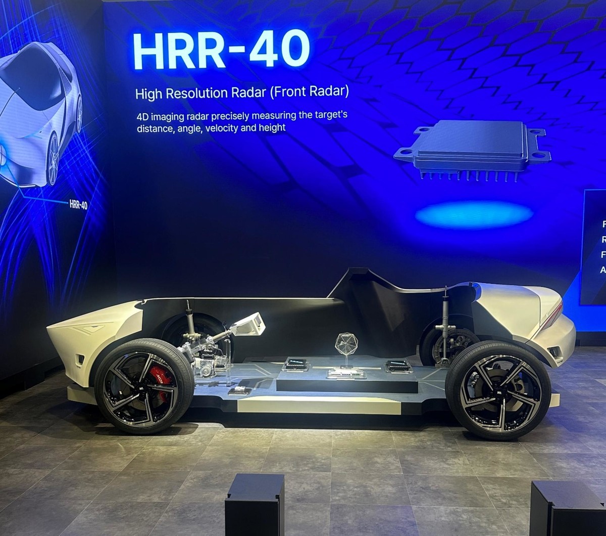 CES 2024 HL MANDO 모듈카 : WORKS