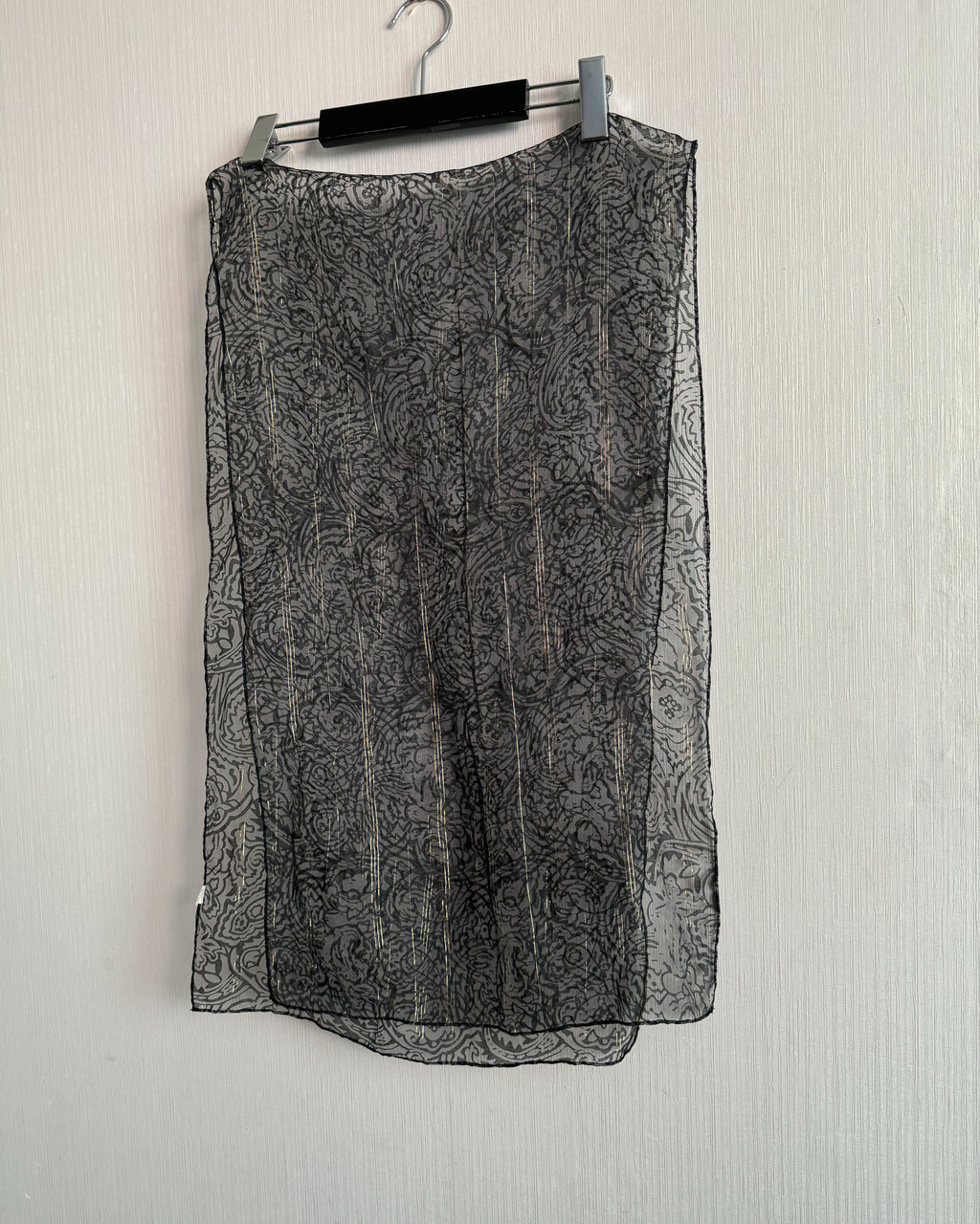 See through pattern scarf : sanmountains