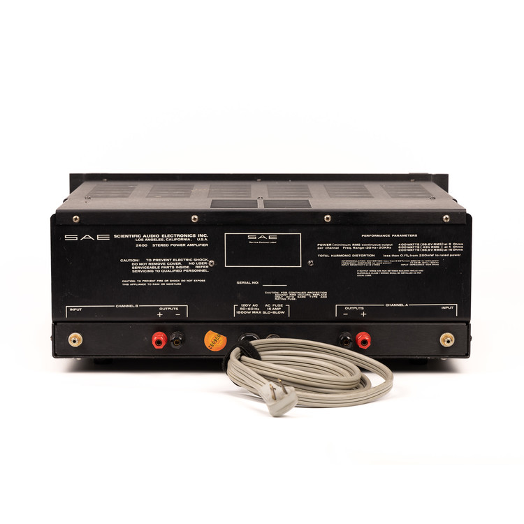 SAE 2600 파워 앰프