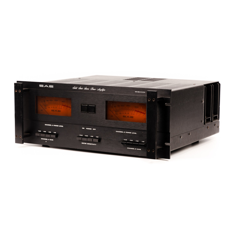 SAE 2600 파워 앰프