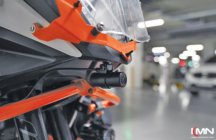 ID221 'C3 플러스', 갓성비 2K 고화질 블랙박스 : 한국이륜차신문