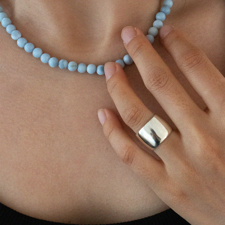 Hug ring : Thearthief