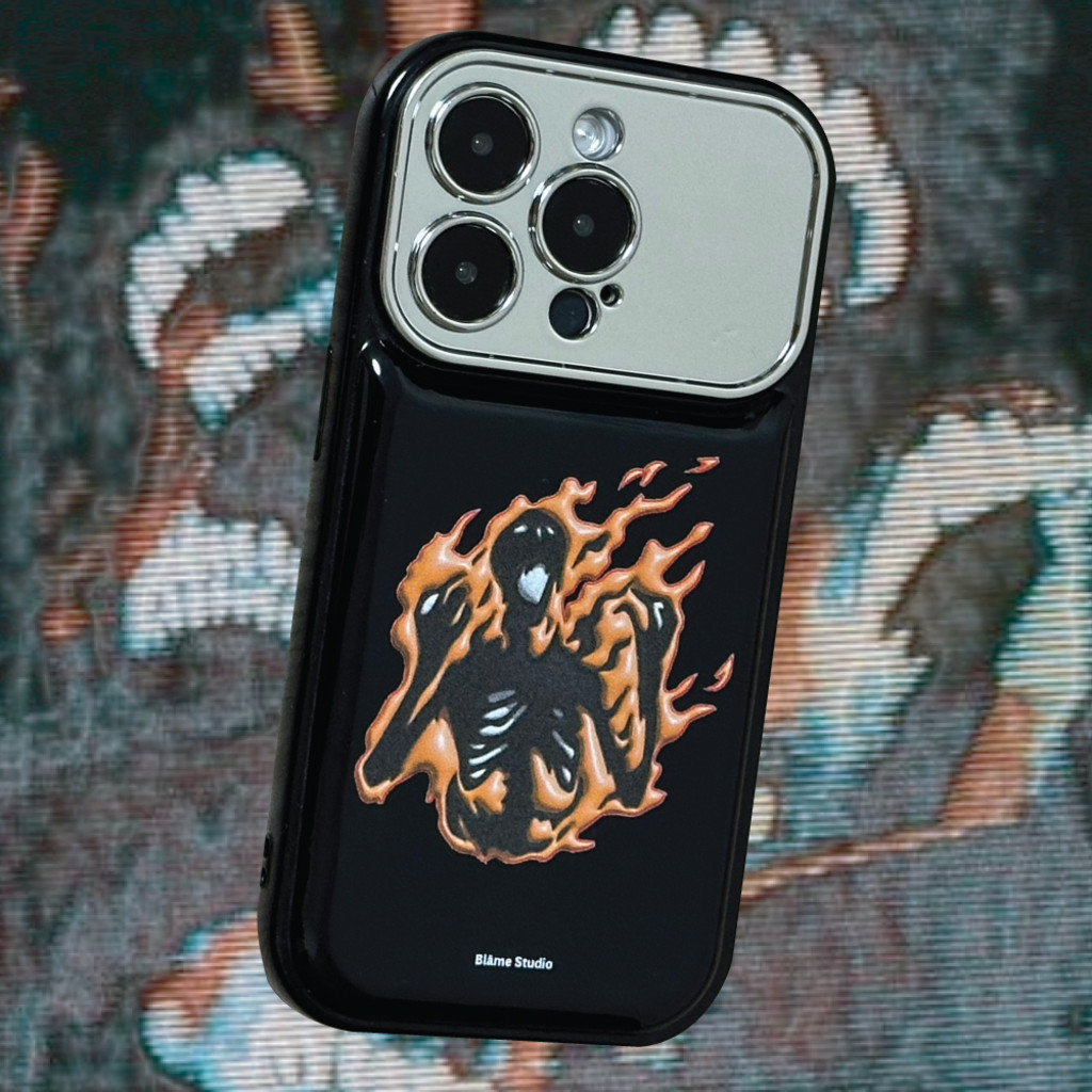 Fire pit black case (defective) : Blame