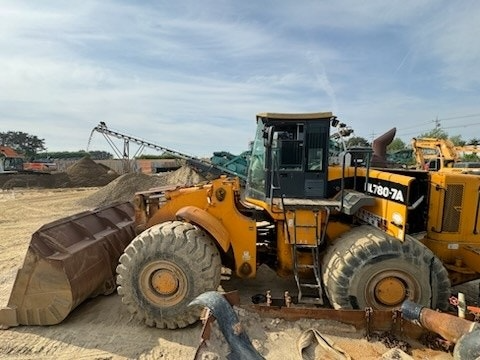 1009번 현대/HL780-7A/09년/전북/6500만원 : 굴삭기 덤프 지게차 화물차 직거래 매매 퍼펙트82중장비