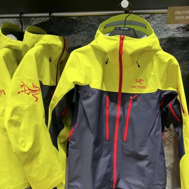 아크테릭스 알파 SV 이어 오브 드래곤 재킷 : 리밋플 - 명품 레플리카 사이트 추천 순위 1위 유명한 미러급 홍콩명품 명품 ...