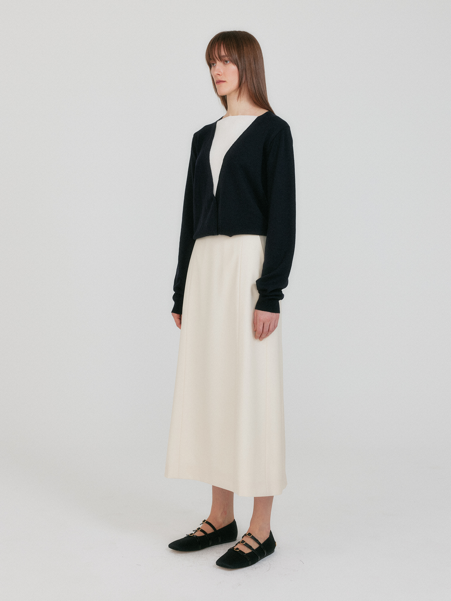 ZOEM V-Neck Knit Cardigan - Black/Ivory : EENK