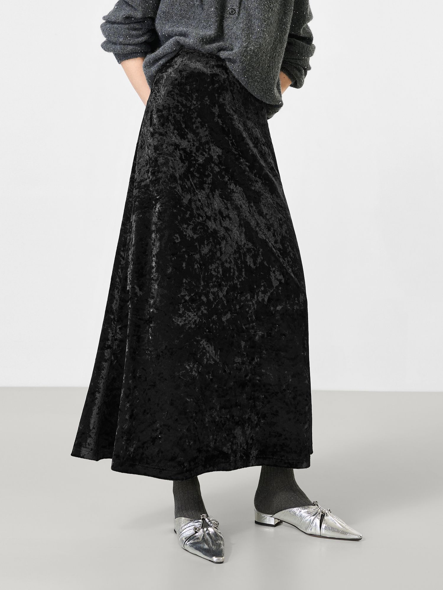 Biselena Radiant Grace Silky Skirt : 엘레니크(Elenique)