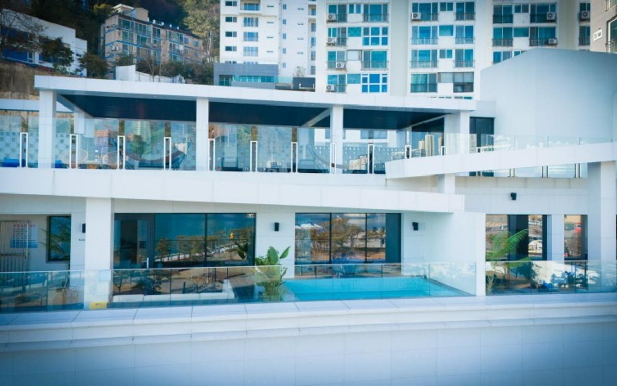 이터널블루 풀빌라 Hs오퍼레이션 에이치에스오퍼레이션 숙박시설 위탁운영사 무인관제 숙박업 컨설팅 오픈 대행 숙박업 마케팅 호텔 모텔 리조트 생활숙박시설