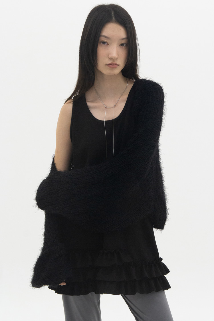 [마지막 재고] Fluffy Bolero Knit (Black) : 피키 소사이어티 | PICKY SOCIETY