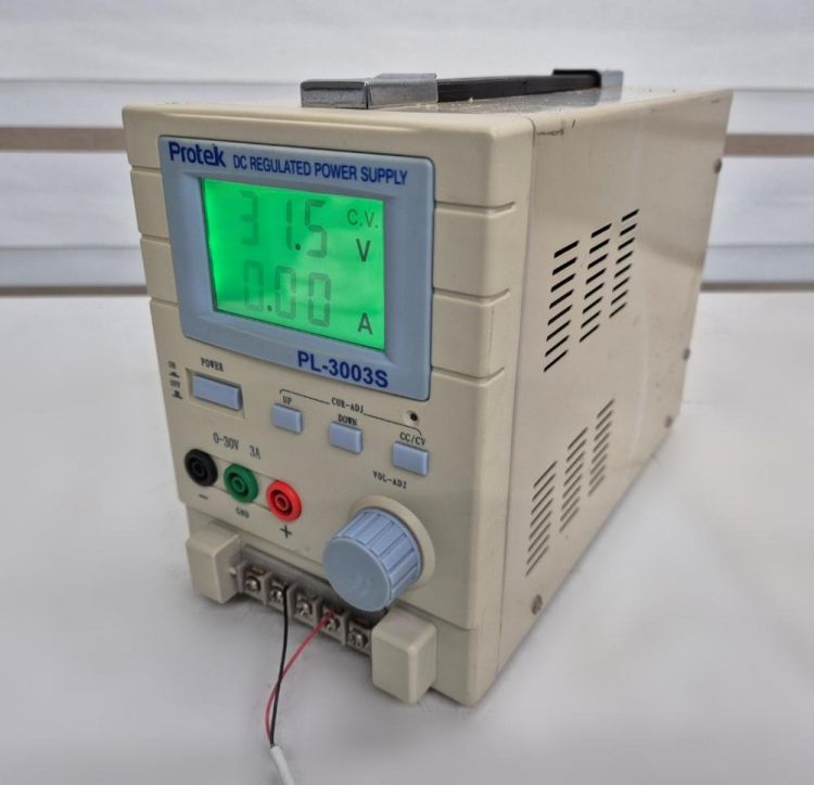 Proteck dc Regulated Power Supply PL-3003S 30V 3A : 엠아이티솔루션