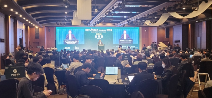 포럼서 기업의 RE100 대응전략 제시…“태양광 구독서비스로 재생에너지 전력 공급해야” : SDX Foundation