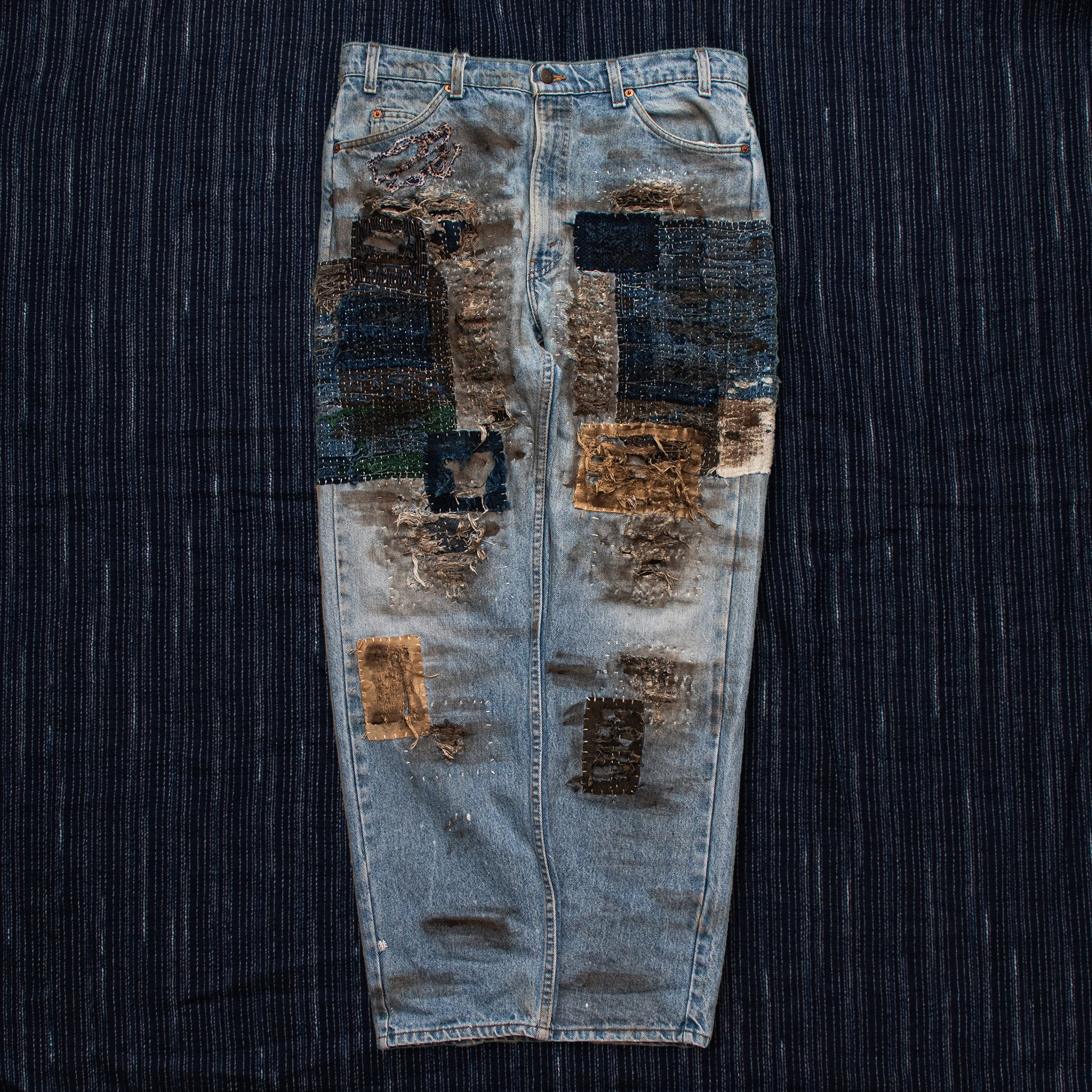 NO.178 DISTRESSED PATCHWORK JEANS : twostandard