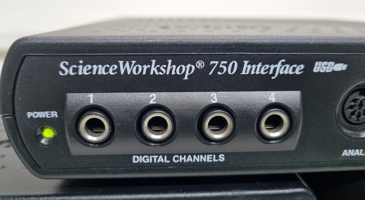 PASCO Science Workshop 750 Interface 디지털아날로그변환기 : 엠아이티솔루션