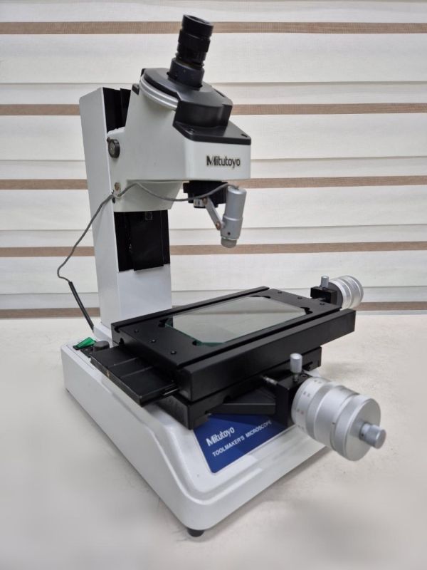Mitutoyo Toolmakers's Microscope TM 176-812K 미쓰도요 공구 현미경 : 엠아이티솔루션