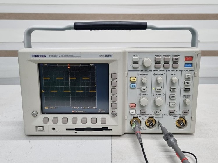Tektronix TDS3012 100MHz 2ch DPO Oscilloscope 오실로스코프 : 엠아이티솔루션