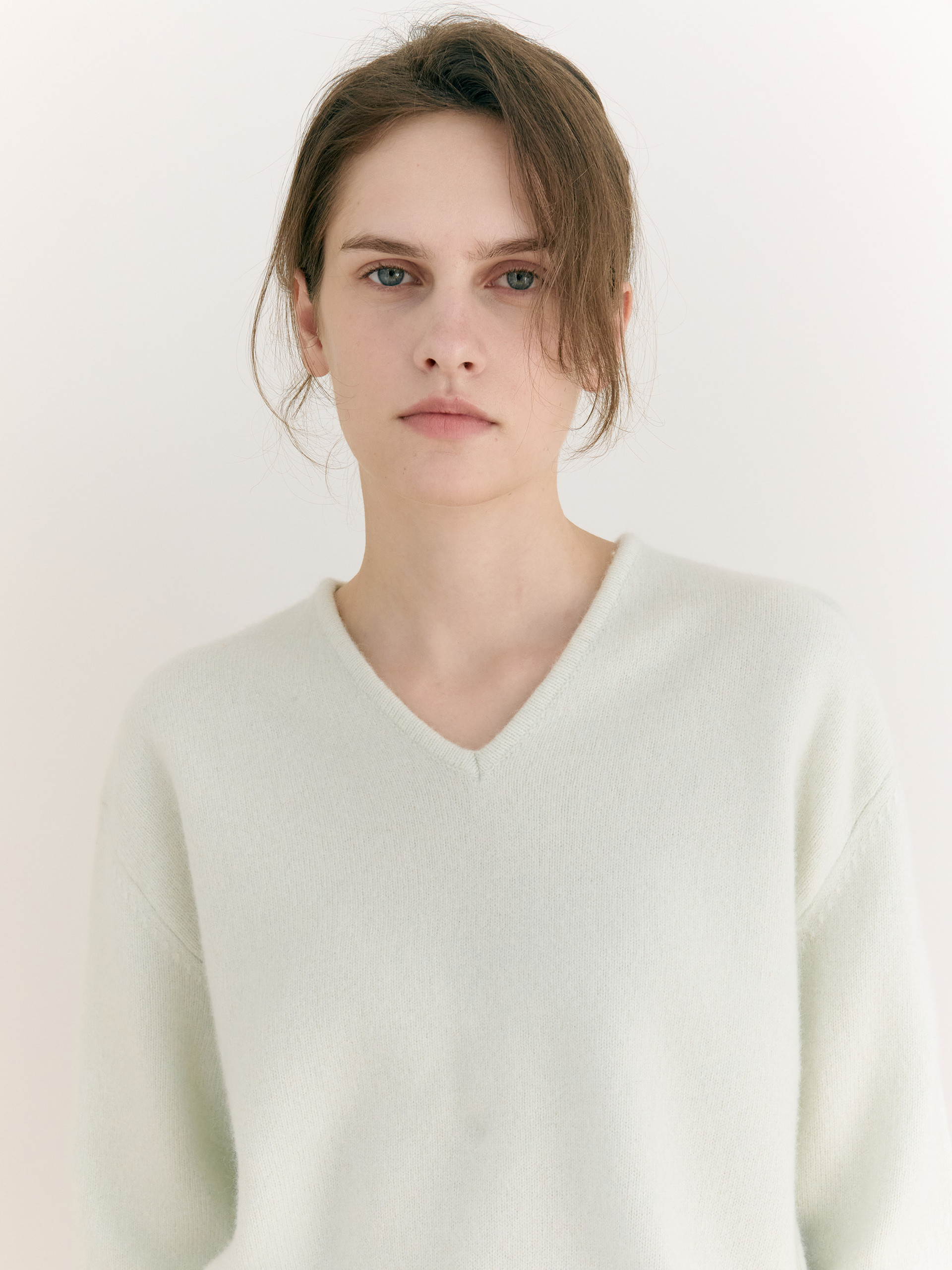 [15TH] GEELONG WOOL V-NECK KNIT - MELON : REMPLACEMENT