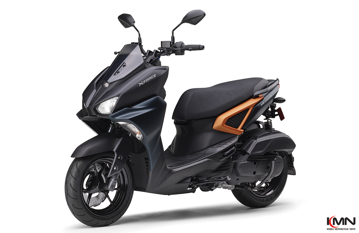 월드뉴스_YAMAHA, X FORCE Low 공개 : 한국이륜차신문
