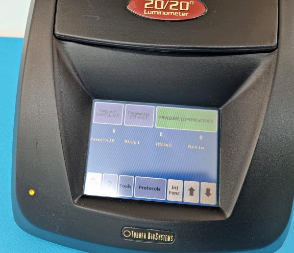 Turner BioSystems 20/20 Luminometer 광도계 : 엠아이티솔루션