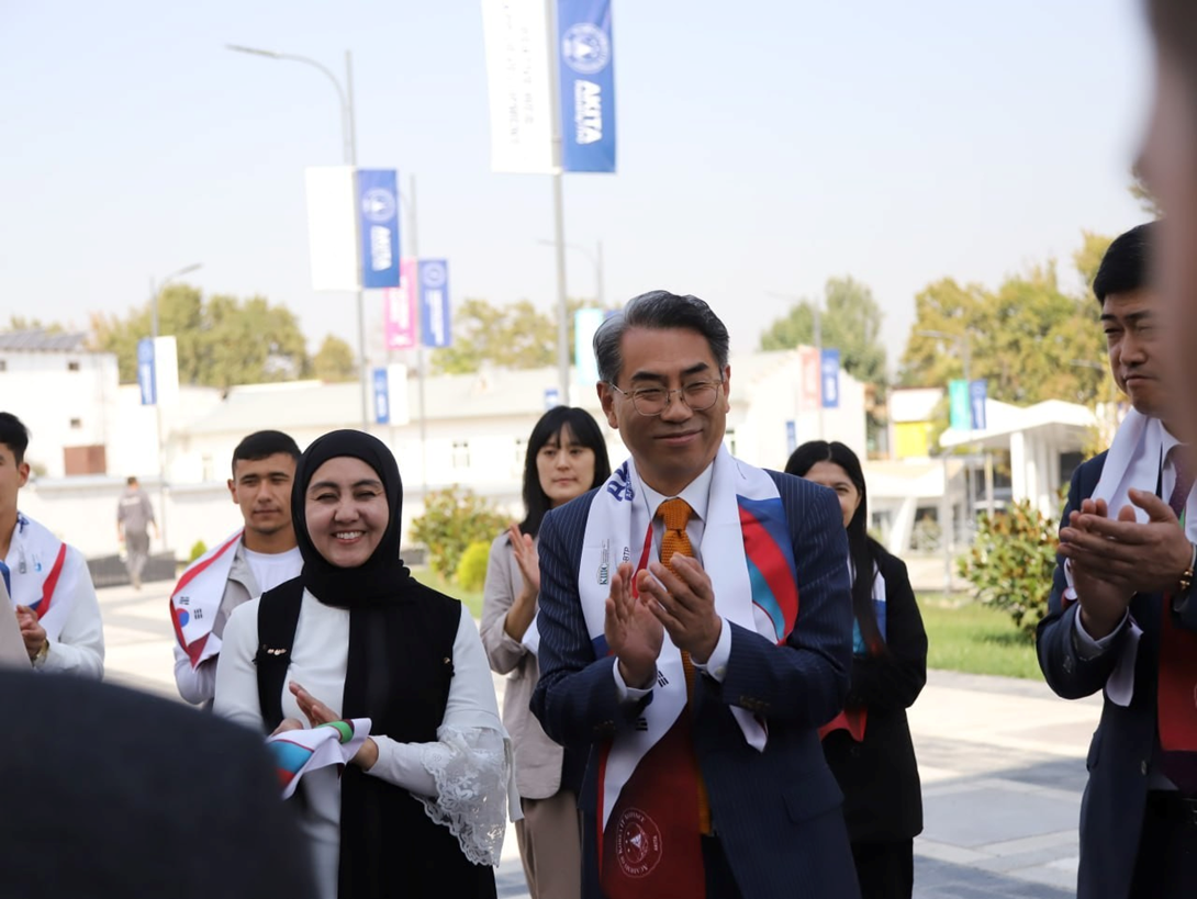 [CEO인터뷰 11월] 정옥래 이사장 (우즈베키스탄 AKITA대학교) : SGI 지속성장연구소 | 조직문화