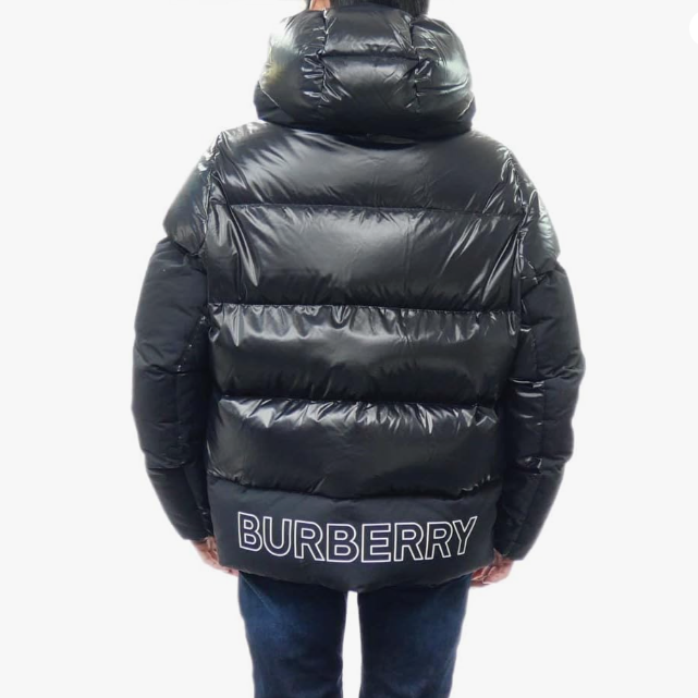 버버리 다운 패딩 재킷 8060662 : 리밋플 - 명품 레플리카 사이트 추천 순위 1위 유명한 미러급 홍콩명품 명품레플리카 쇼핑몰