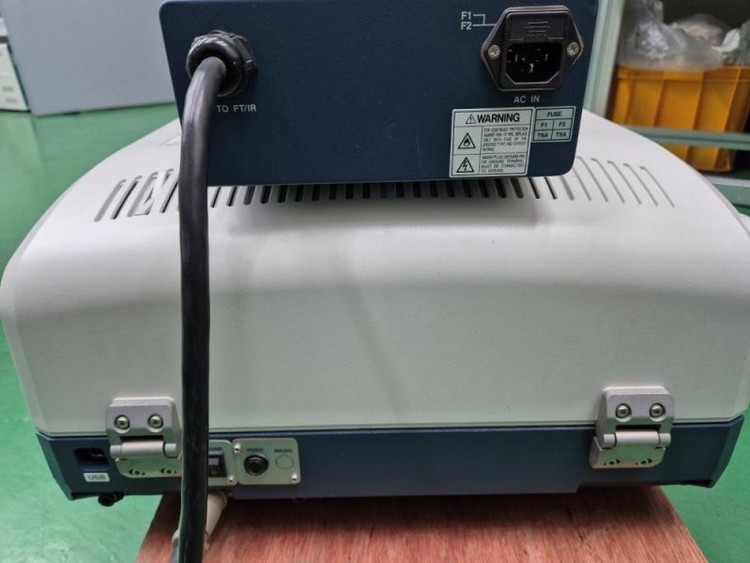 JASCO FT/IR-4200 Fourier Transform Infrared Spectrometer : 엠아이티솔루션