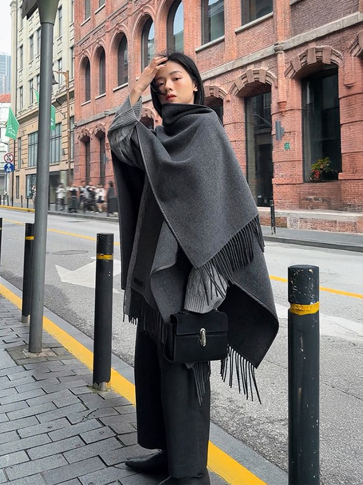 Mually Double Heavy Shawl Coat : 소냐도르(soñador)