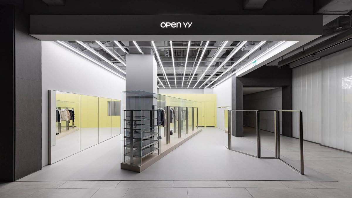 Open Yy The Hyundai Seoul : OBJECTIC (오브젝틱)