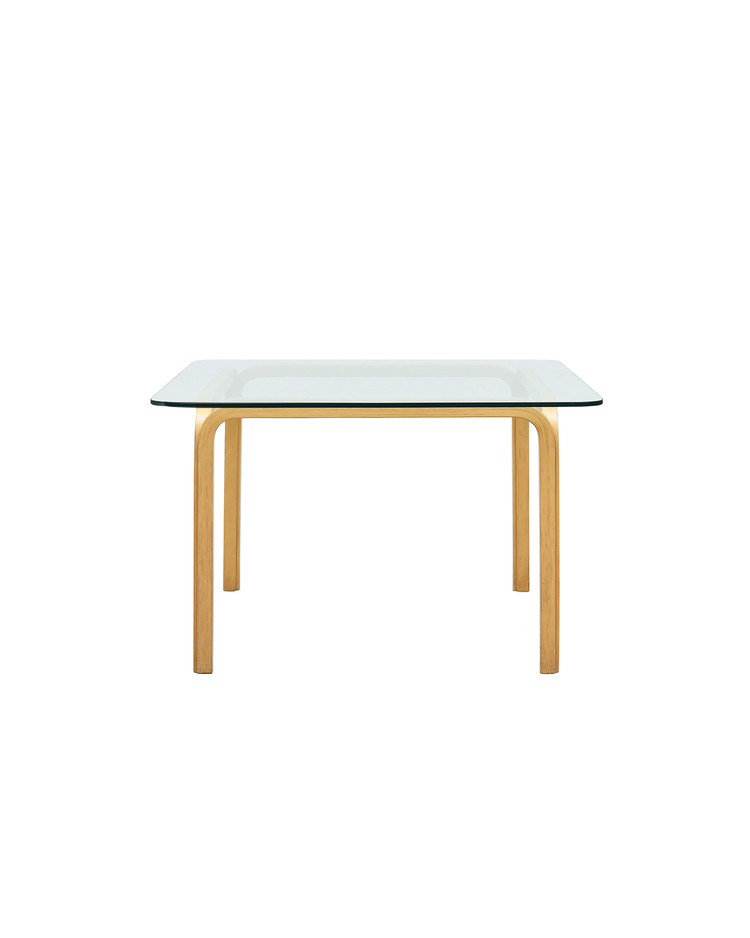 TABLE Y805 : 아파트먼트풀 마켓