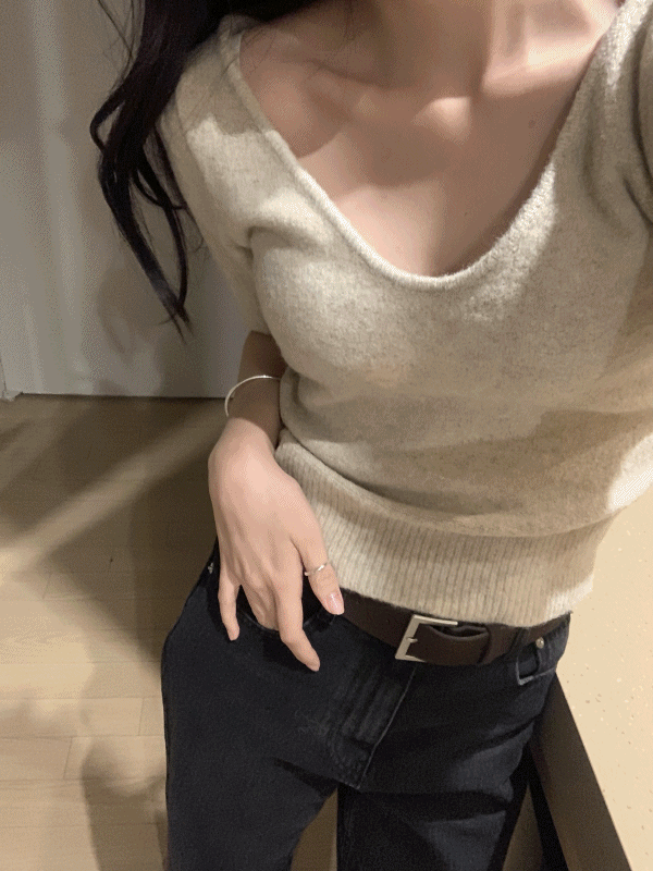 딥 브이넥 퍼프 투웨이 NT : 클마로: klmaroe