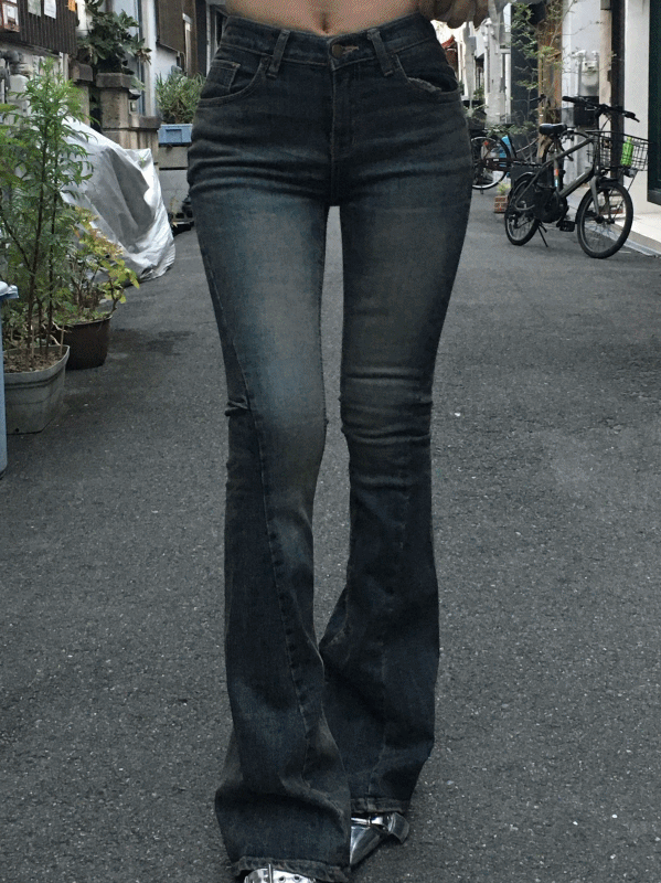 MINOR LOW BOOTSCUT PT 마이너로우부츠컷팬츠 : 디어셀린