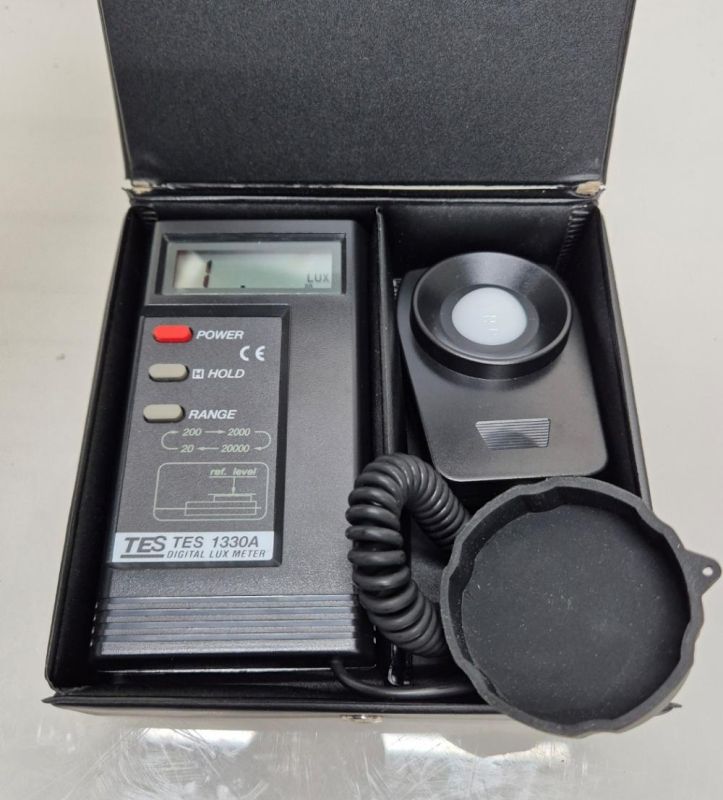 TES 1330A Digital Lux Meter 조도계 : 엠아이티솔루션