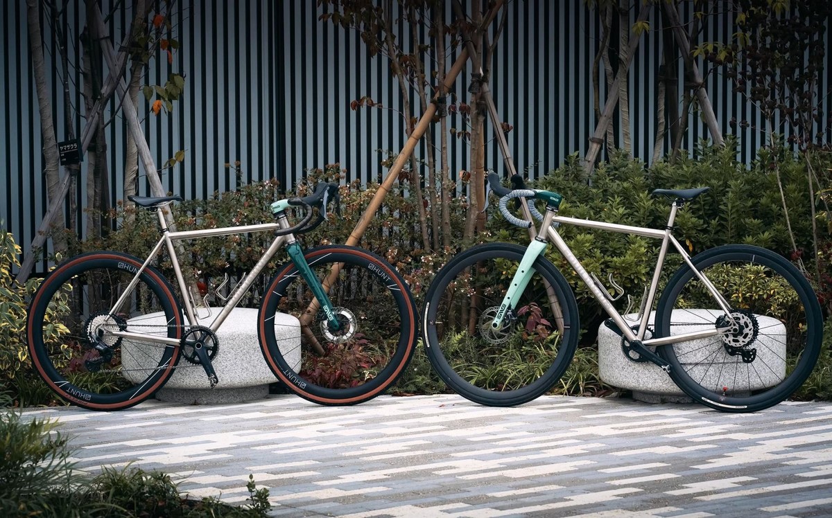 Gallery : Equilibrium Titanium Couple Bike : Equilibrium Custom Works