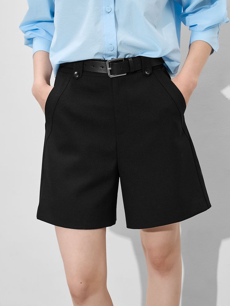 Ocean Grace Sleek Shorts : 엘레니크(Elenique)