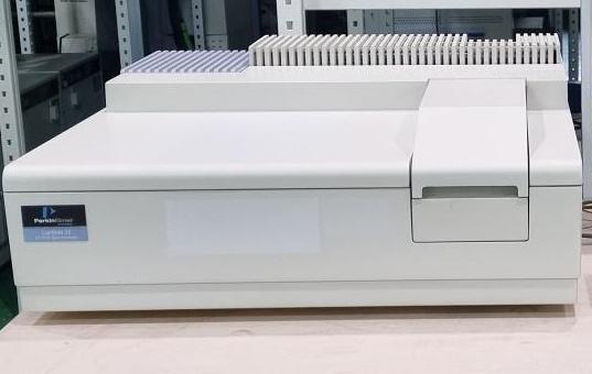 Perkin Elmer Lambda 35 UV/VIS Spectrometer : 엠아이티솔루션