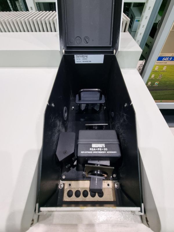 Perkin Elmer Lambda 35 UV/VIS Spectrometer : 엠아이티솔루션