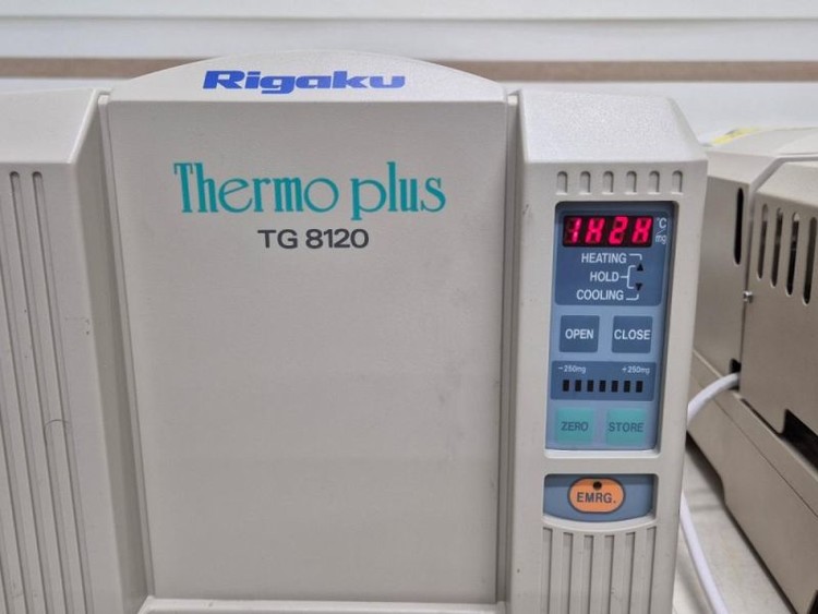 Rigaku Thermo Plus TG 8120 : 엠아이티솔루션