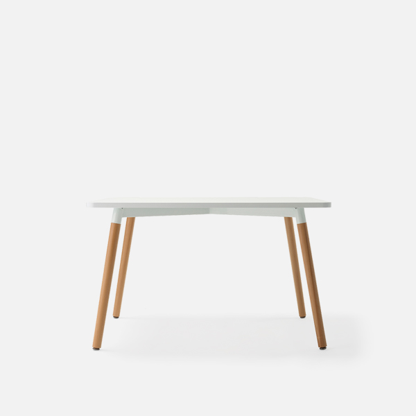 VIVA : Table | 폴스트릿