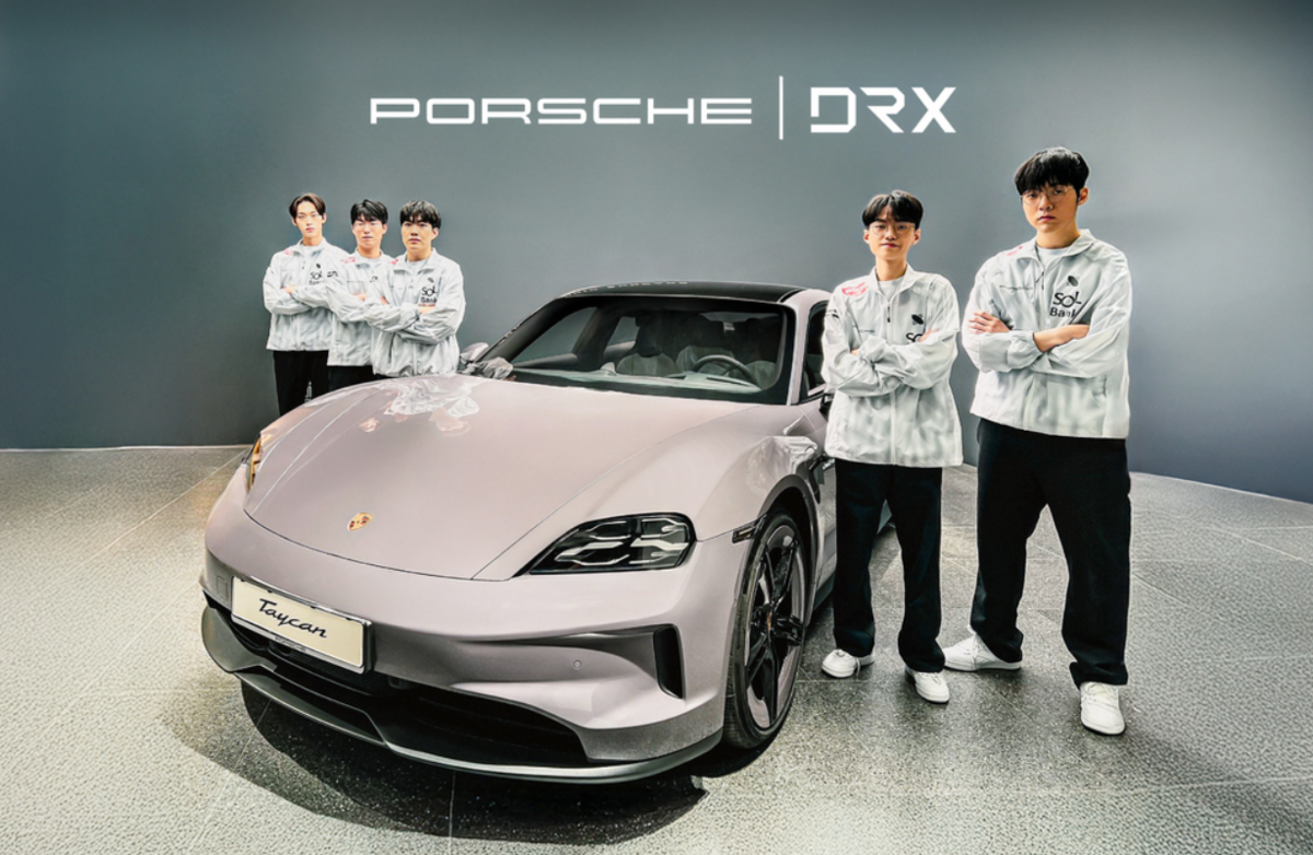 포르쉐코리아가 프리미어 e스포츠 & 게이밍 DRX와 공식 스폰서십을 2027년까지 이어간다고 1월 10일 밝혔습니다 : 한국자동차기자협회