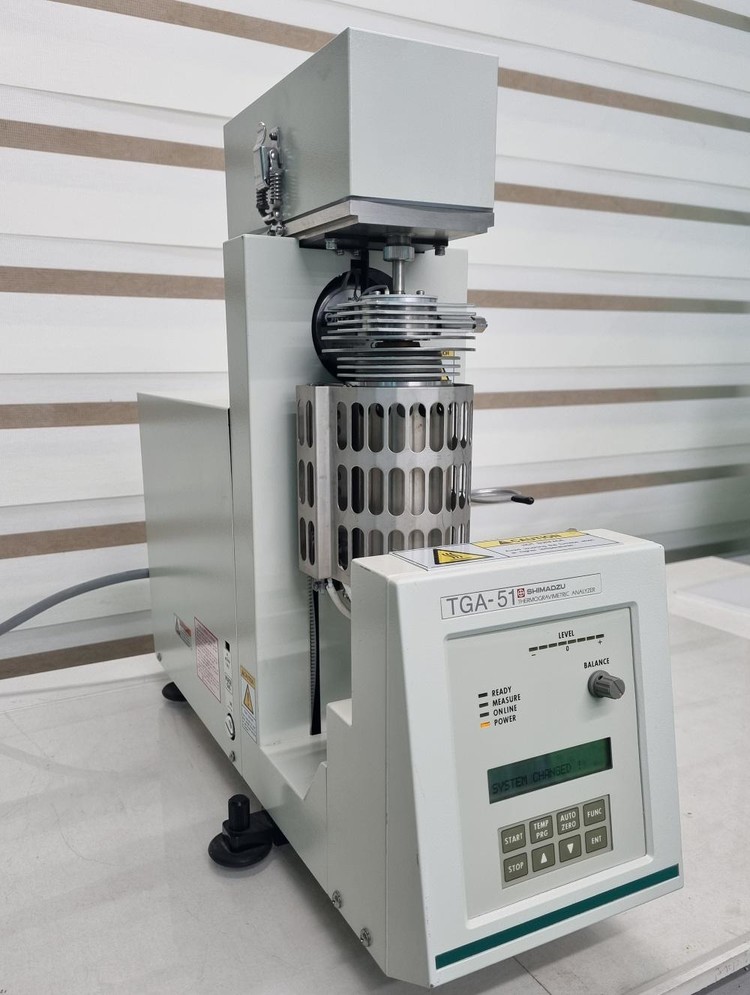 Shimadzu TGA-51 Thermogravimetric Analyzer 열중량 분석기 : 엠아이티솔루션